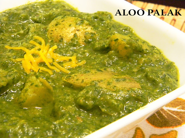 Aloo Palak / Spinach Potato Curry - FoodyBuddy